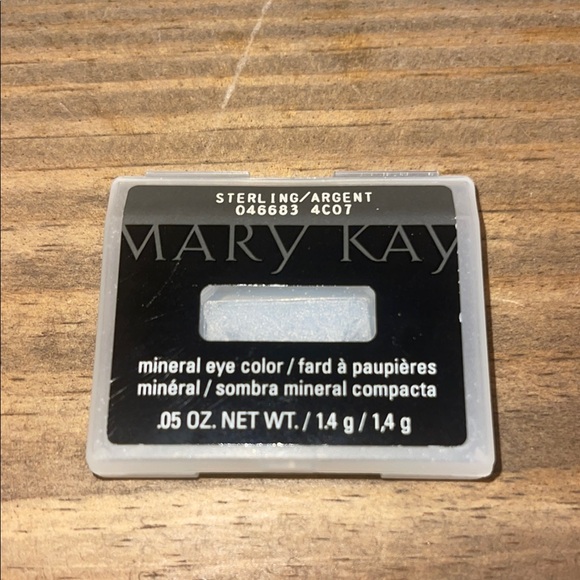 Mary Kay | Makeup | Mary Kay Eye Color In Sterling Silver Discontinued ...